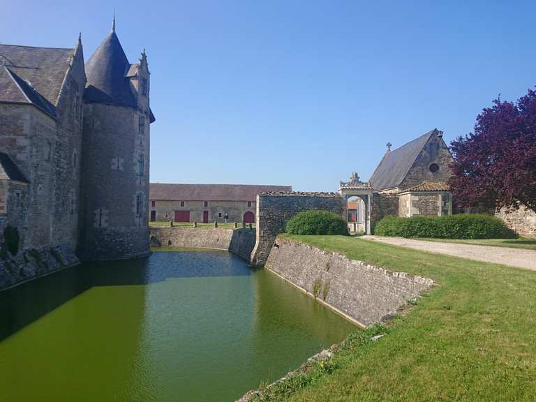 Château de Saveille - Itinéraires vélo et carte | Komoot