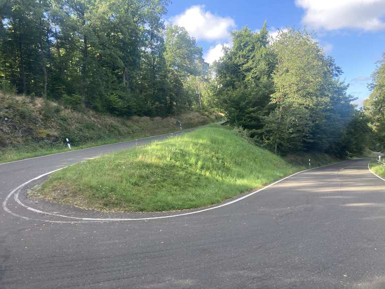 Serpentines Road Cycle Routes and Map | Komoot