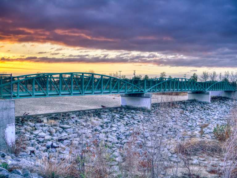 Cross Valley Canal — Bakersfield | Wanderung | Komoot