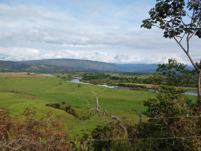 Circular del Parque Biosaludable del río Meléndez — Cali | Wanderung ...