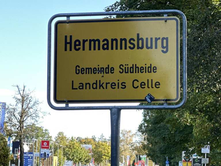 Welcome Sign Hermannsburg (Naturpark Südheide) - Cycle Routes and Map ...