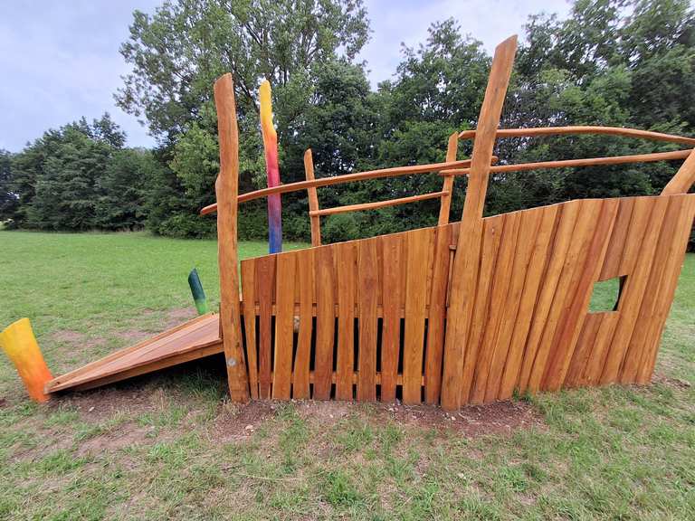 Playground – Hiking & Cycling Routes | Komoot