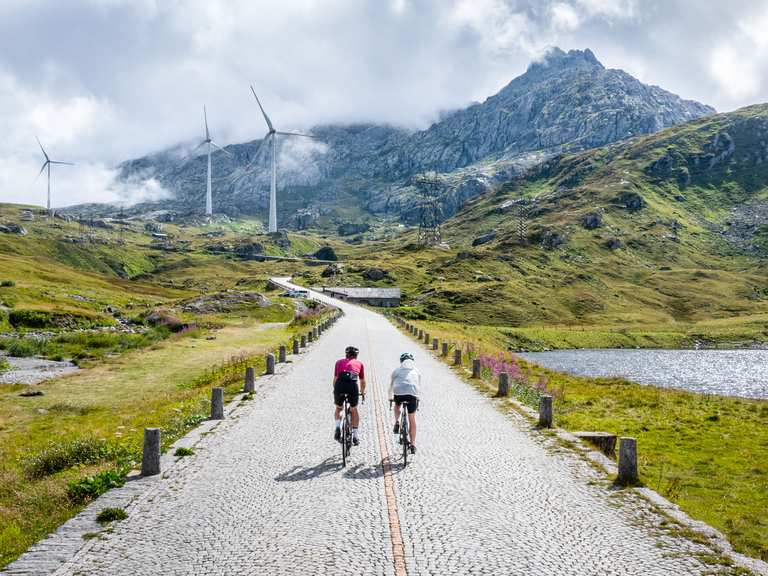 Le grand Trio : Oberalp – Lukmanier – Gotthard | Vélo de route | Komoot