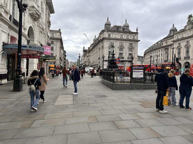 Piccadilly Circus – Wanderungen & Anfahrt | Komoot