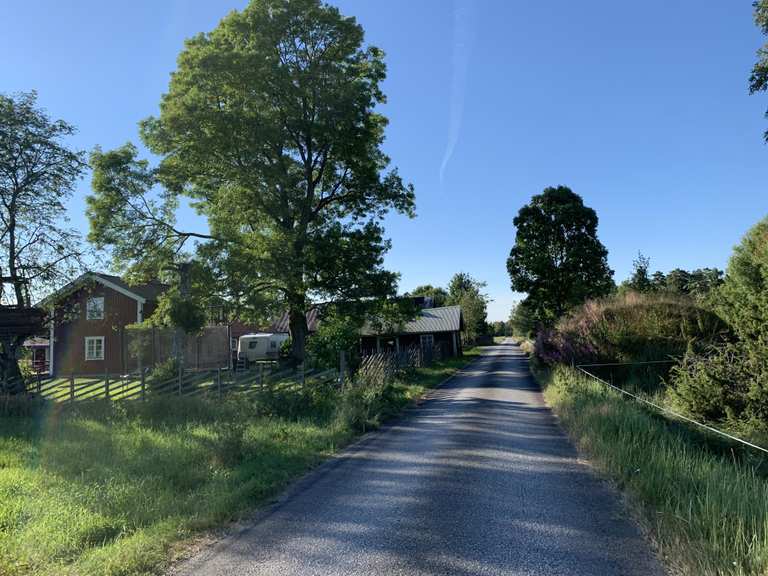 Eight Villages and eight Lakes – Loop from Forsheda | ride | Komoot