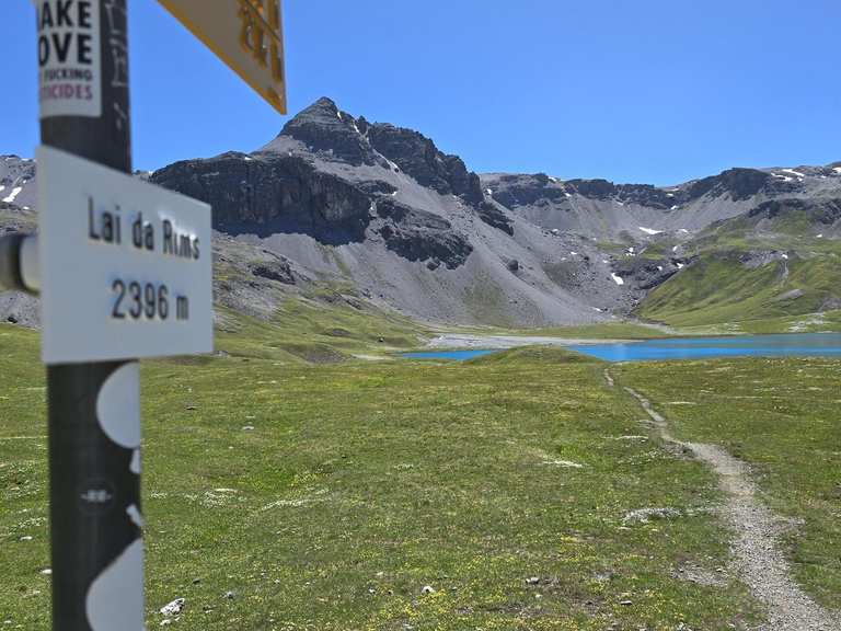 Wegkreuzung Tschuccai – Lai da Rims Runde von Valcava | Wanderung | Komoot