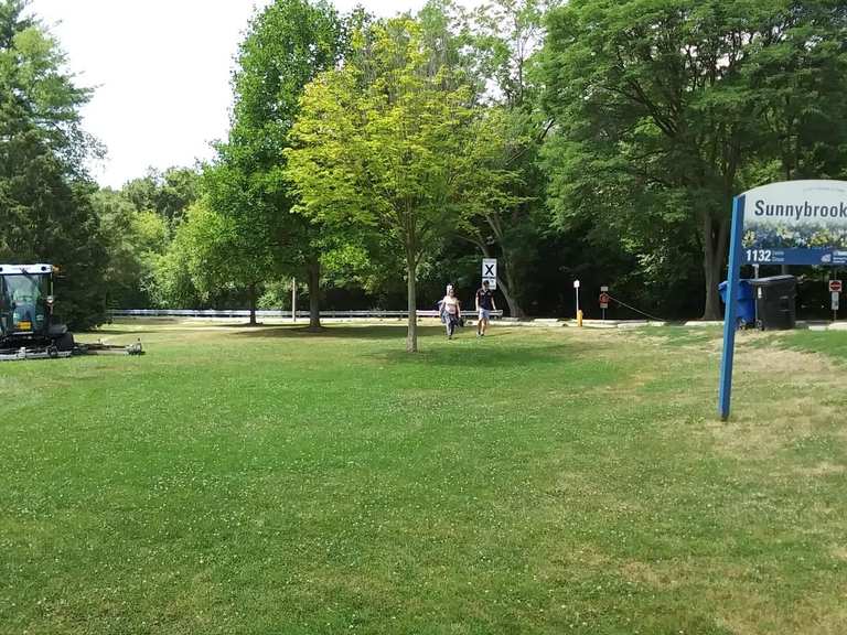 Sunnybrook Dog Park loop — Toronto | caminhada | Komoot