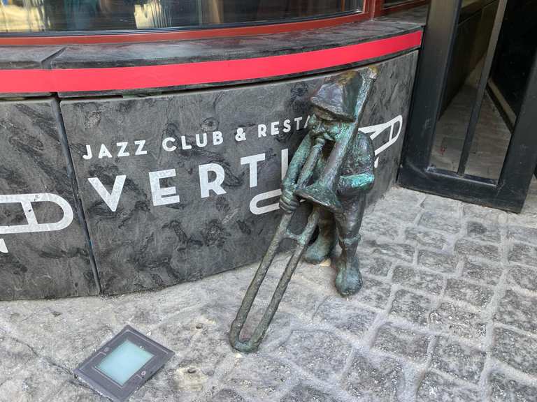 Trombone Dwarf at Jazz Club Vertigo Routes for Walking and Hiking | Komoot