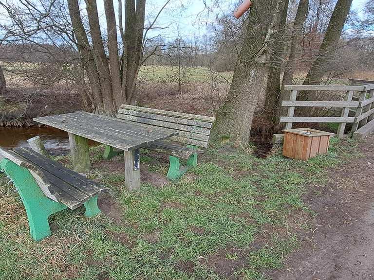 Picnic area on the Wümme River Routes for Walking and Hiking | Komoot