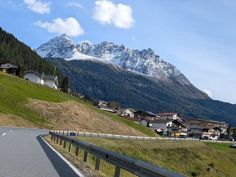 Reschen Pass climb - Road Cycle Routes and Map | Komoot