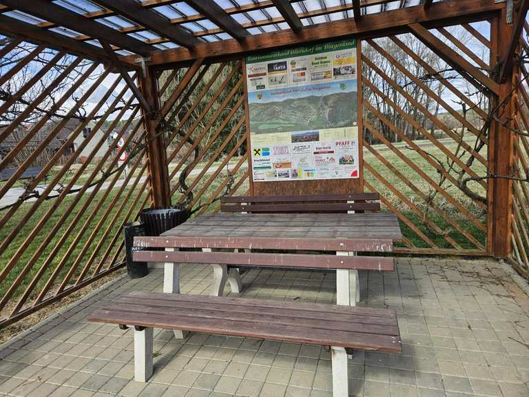 Covered rest area – Hiking & Cycling Routes | Komoot