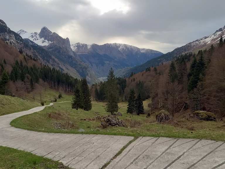 Von Passo Monte Croce zum Rifugio Marinelli (Routen 146 und 148 ...