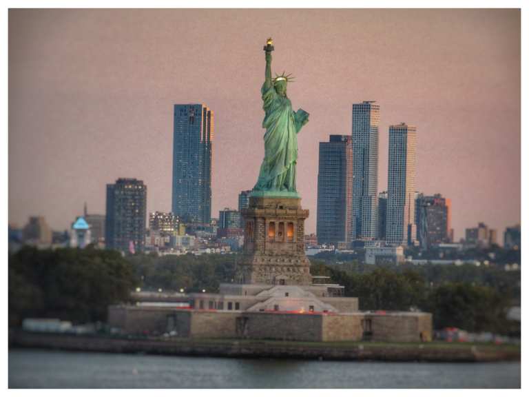 View of the Statue of Liberty - Cycle Routes and Map | Komoot