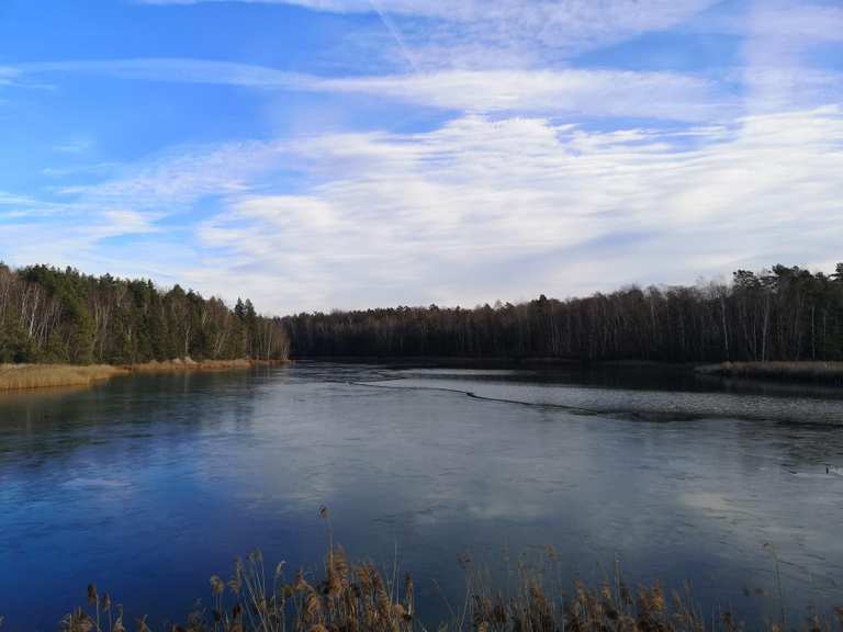 Luogo di riposo con vista sul Lago Due : percorsi escursionistici e ...