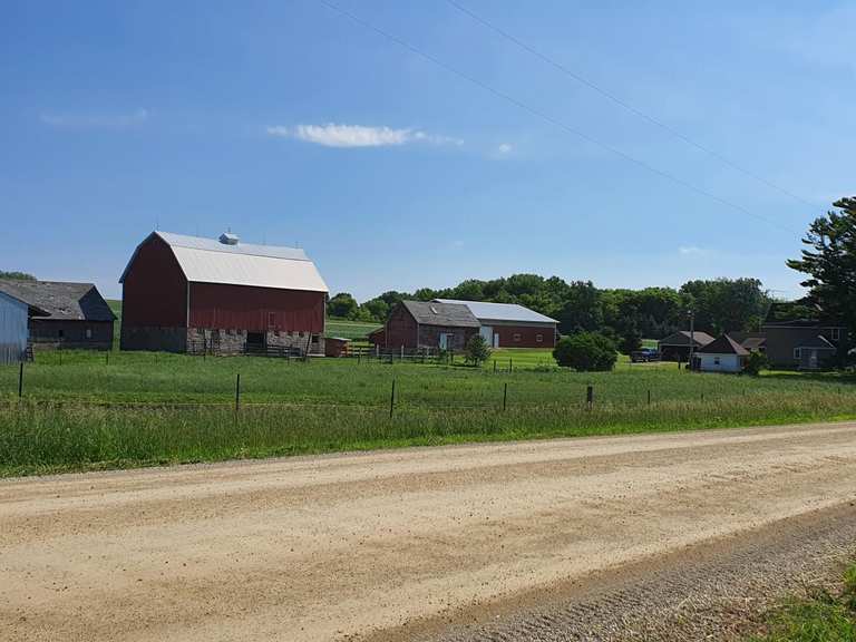 Rochester to Mantorville via Douglas State Trail loop | Rennrad-Tour ...