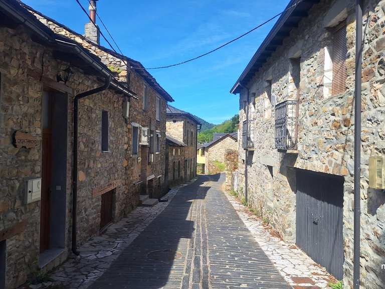 Sisterna Routes for Walking and Hiking | Komoot