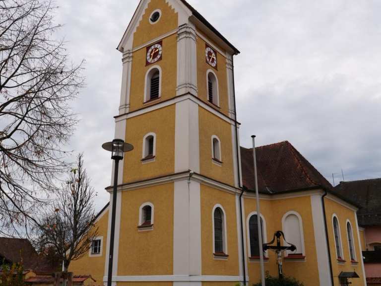 St. Michael Church and Fountain, Reuting – Hiking & Cycling Routes | Komoot
