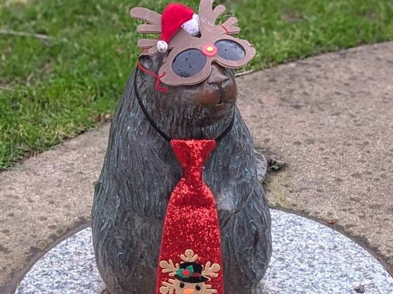 Beaver Sculpture at Heron Pointe Wetland – Cycling Routes & How to Get ...