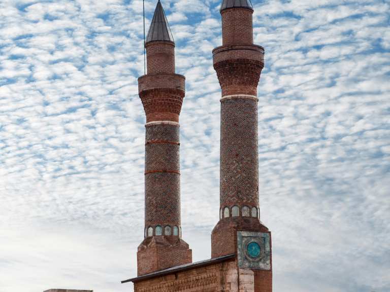 Çifte Minareli Medrese, Sivas, Turchia 🇹🇷 : percorsi escursionistici e ...