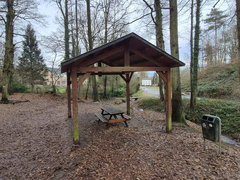 Valley of the Chera and Pouyou Sart Streams - Routes for Walking and ...