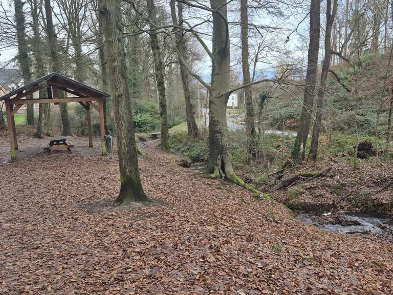 Valley of the Chera and Pouyou Sart Streams - Routes for Walking and ...