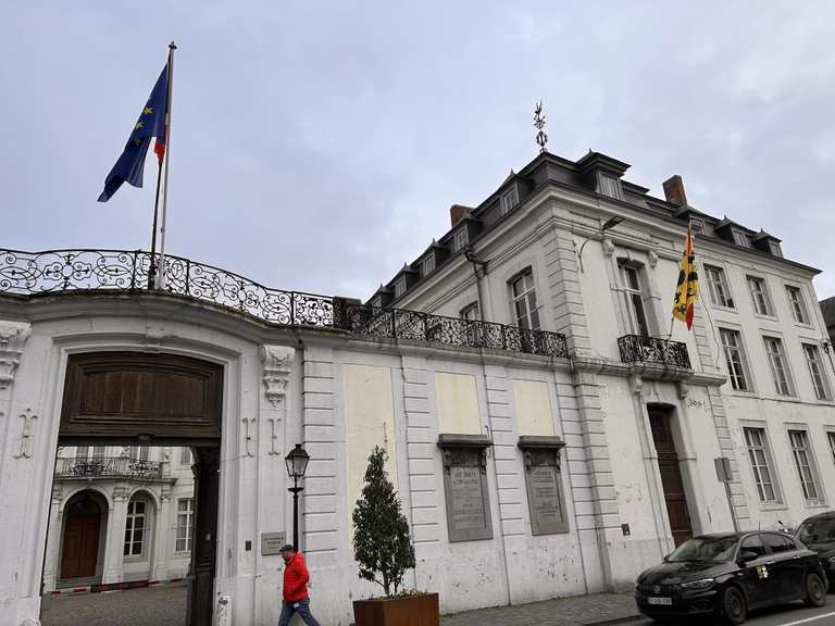 Palast der Provinz Namur – Wanderungen & Anfahrt | Komoot