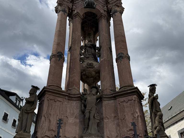 Plague Column – Hikes & How to Get There | Komoot