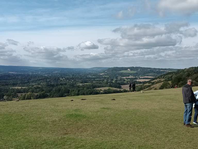 Merstham to Tadworth | hike | Komoot
