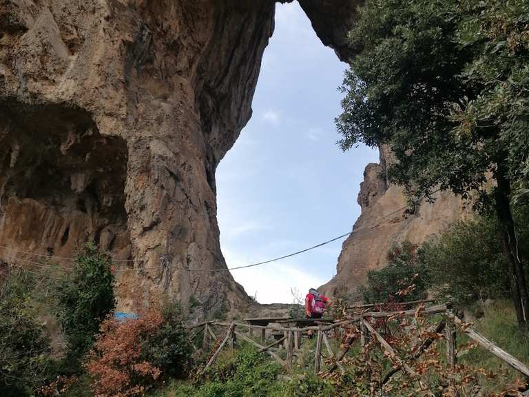 CIRCUITO MONTE PERTUSO da Santa Maria al castello, caserma forestale ...