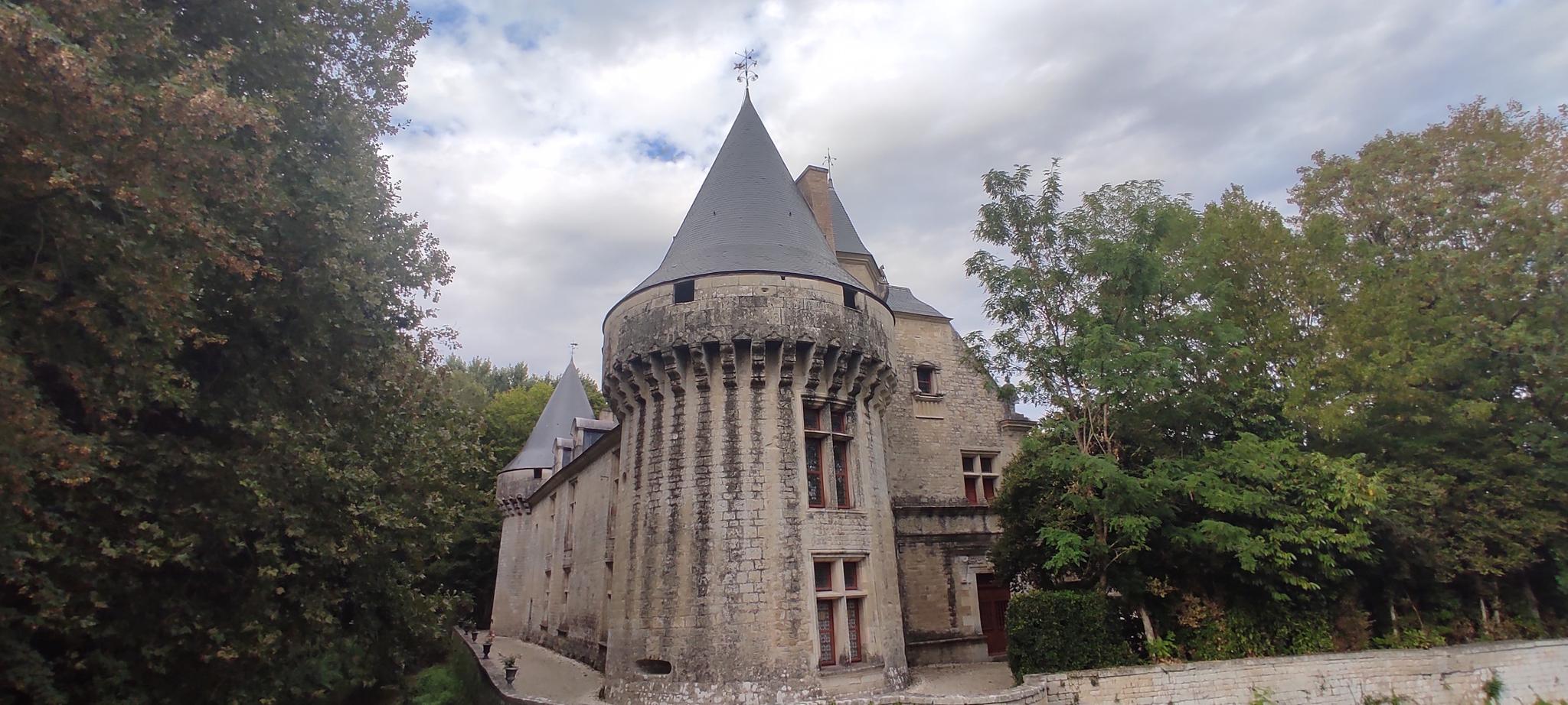 Things to Do around Surgères