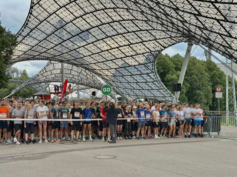 B2-Run 2025 – Ein unvergessliches Regen-Abenteuer | Laufrunde | Komoot