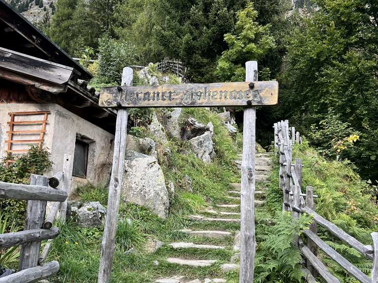 Südtirol: Hochmuth Bergstation - Leiteralm - Dorf Tirol Ortszentrum ...