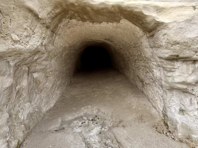 Sarakiniko Beach - Moon Beach | Fahrradtour | Komoot