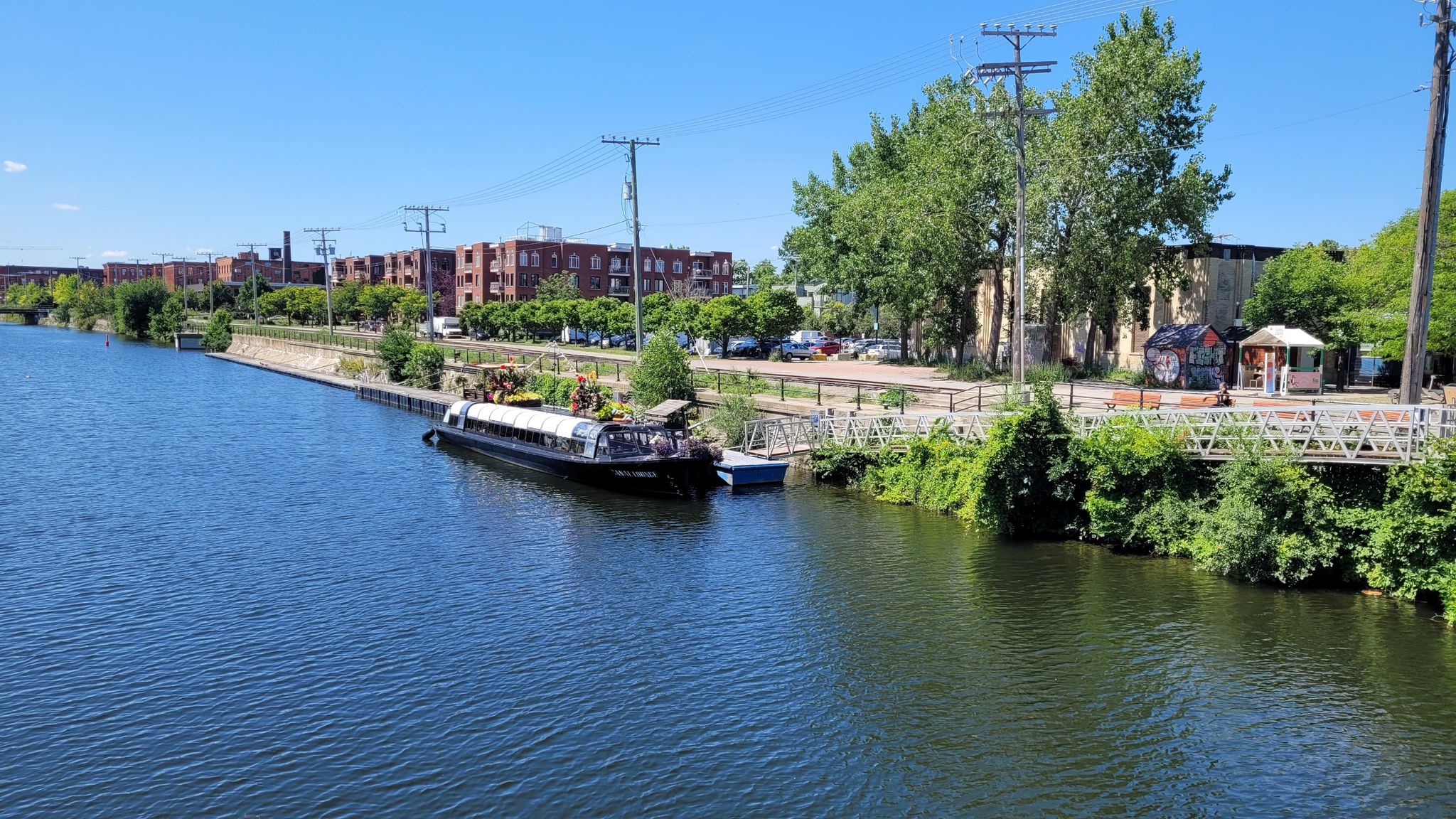 Old Montreal loop from Place Saint-Henri | run | Komoot
