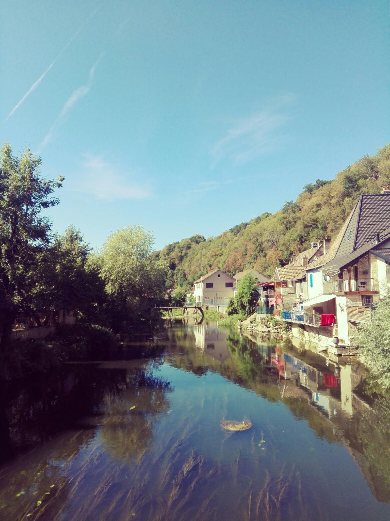 Things to Do around L'Isle-Sur-Le-Doubs