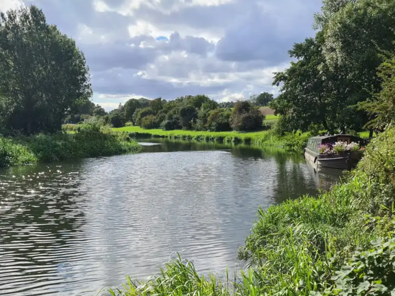 Discover a new side of London — hiking the New River Path | Hiking ...