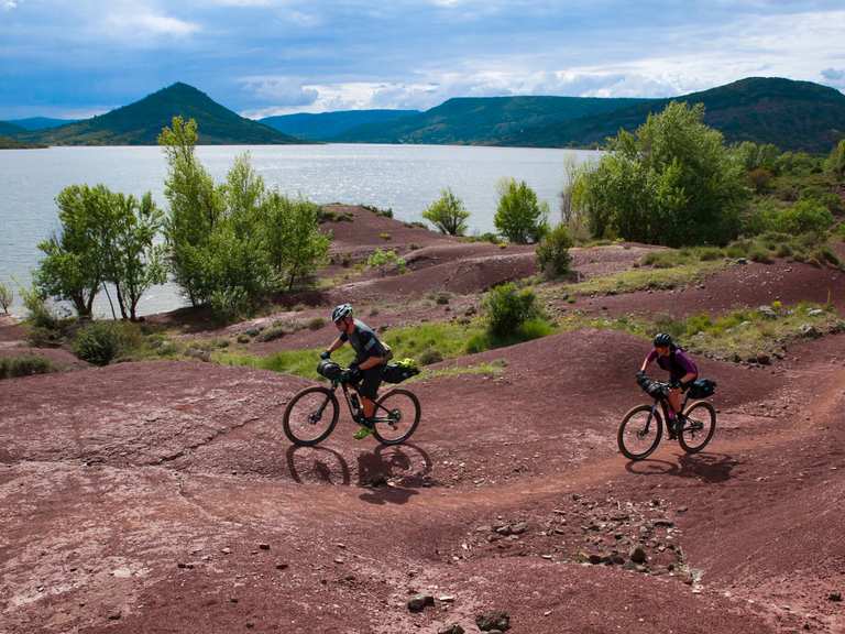The Great Crossing of France's Massif Central by mountain bike ...