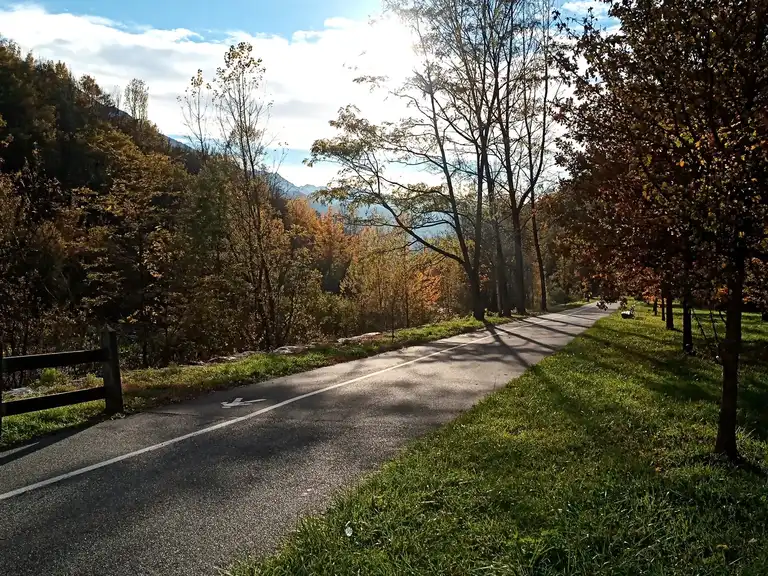 From the lake to the mountain slopes – Sentiero Valtellina | Cycling ...