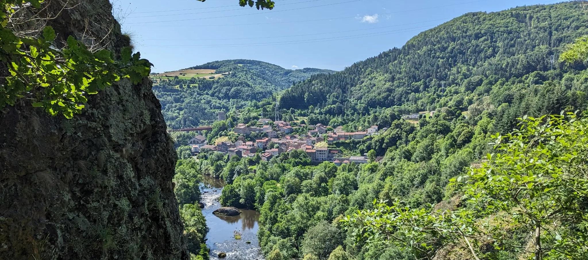 Sources et gorges de l'Allier — Le GR 470 | Randonnée - Collection par ...