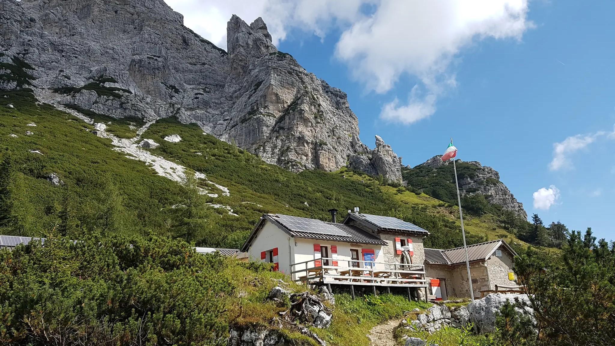 Alta Via Dolomiti Bellunesi – the wild Dolomiti Bellunesi National Park ...