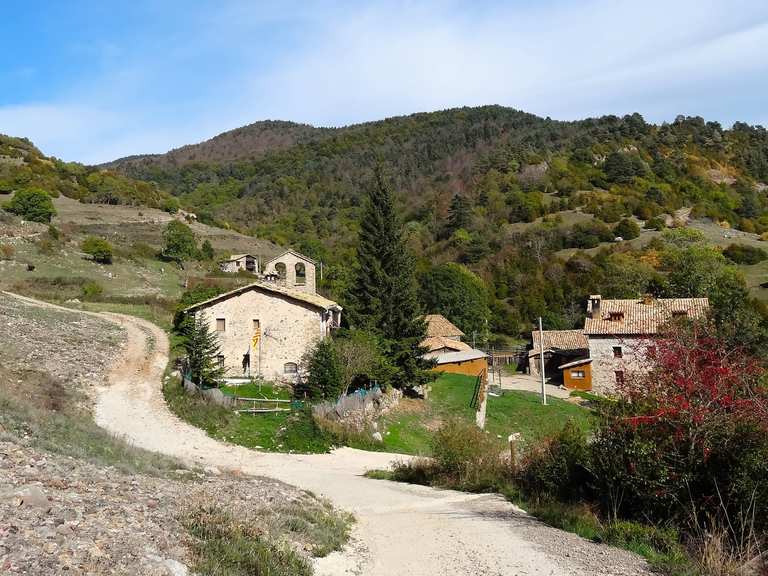 The tranquility of Alt Berguedà – hike the Borredà loop in Catalonia ...