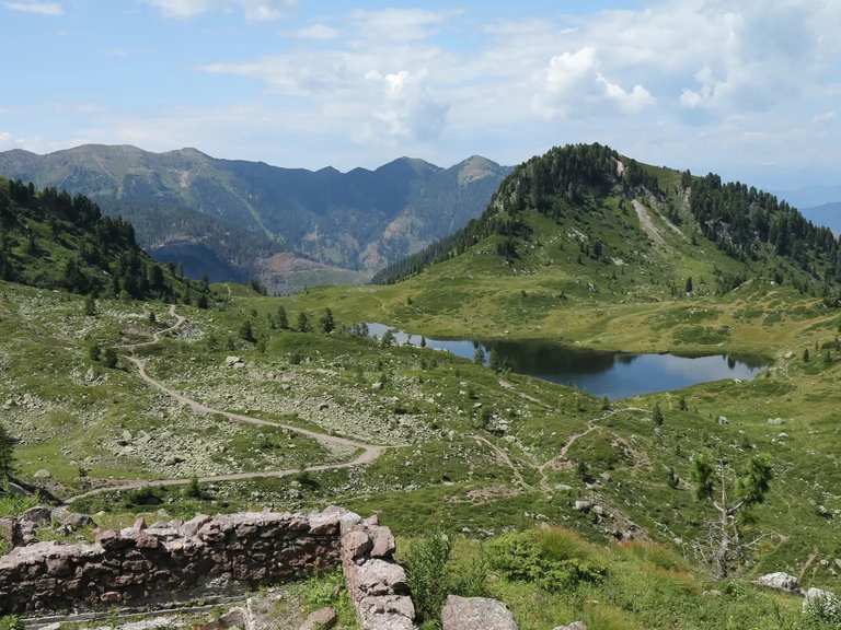 A hut hike through Italy’s Lagorai massif – Alta Via Lagorai Panorama ...