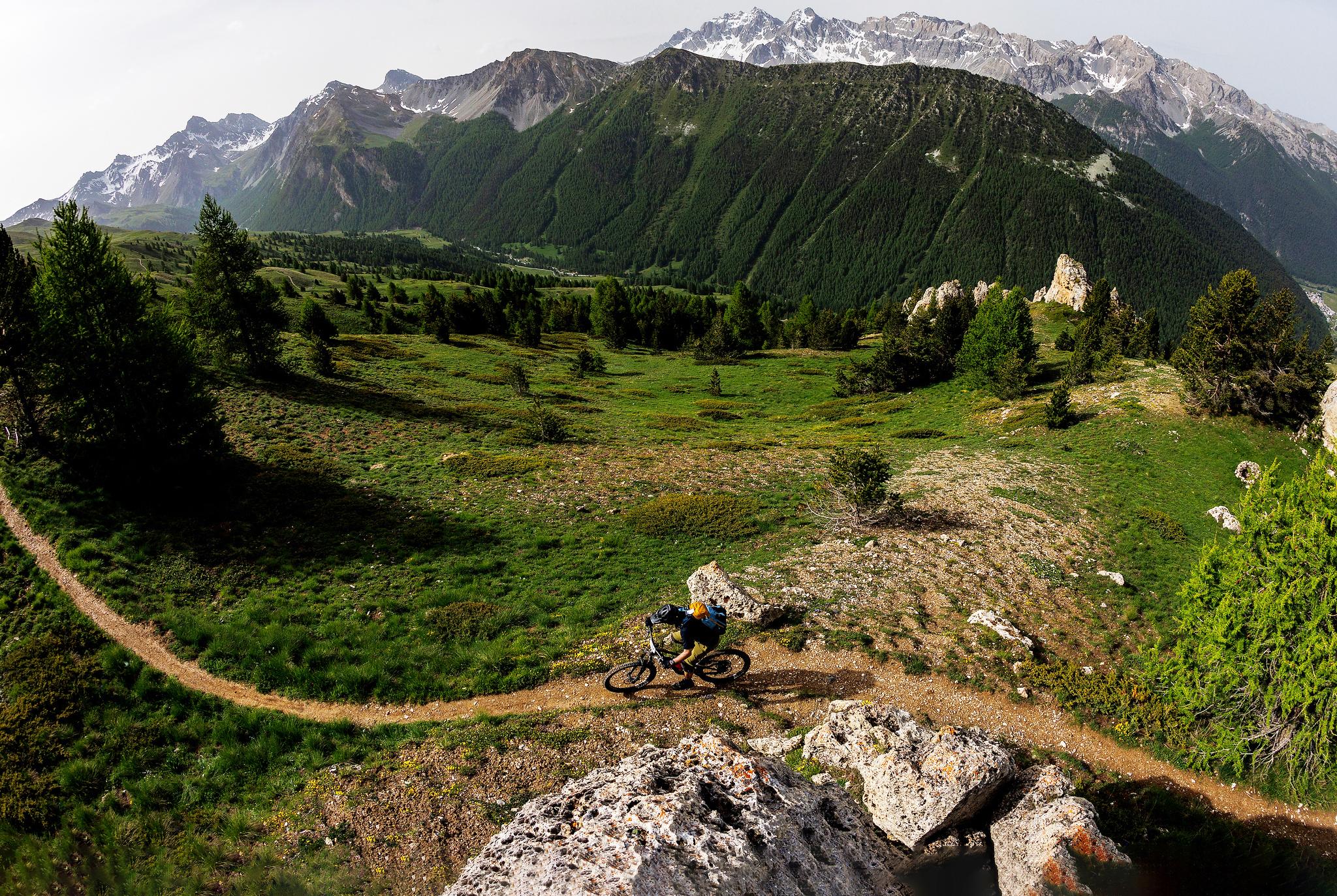 Die STONE KING Route – Abenteuer Enduro von den Alpen bis zum ...