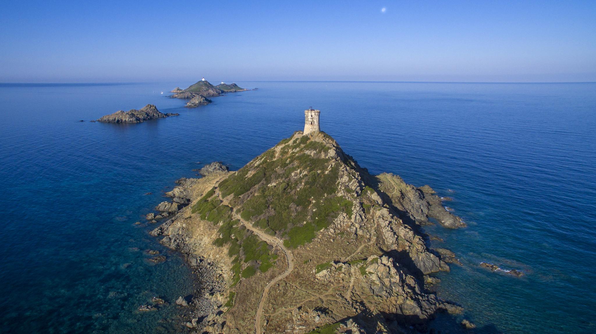 Erkunde die Region um Ajaccio – Wandern und Radfahren auf Korsika ...