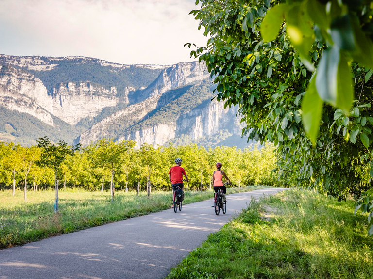 Mit dem Fahrrad rund um La Belle Via – Radtouren im Département Isère ...