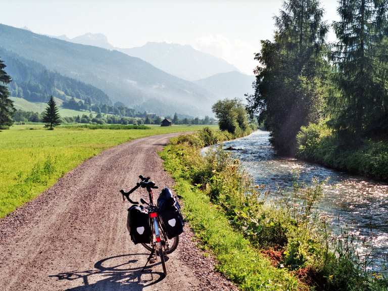 On the Enns cycle path in 7 stages through the heart of Austria ...