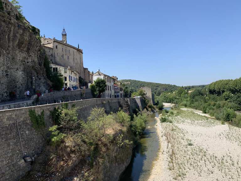 Top 10 Bike Rides and Cycling Routes around Vaison-La-Romaine | Komoot