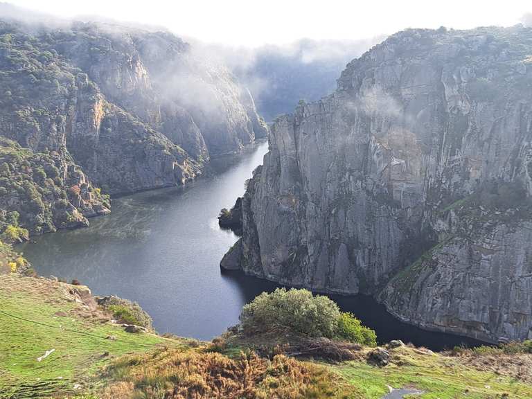 Die 10 schönsten Wanderungen rund um den National Park Douro ...