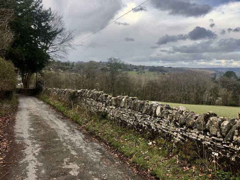 Top 10 Hikes and Walks around Minchinhampton | Komoot