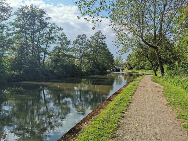 Top 10 Hikes and Walks around Hatton | Komoot